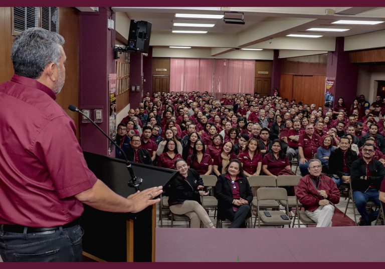 Valores institucionales destacan autoridades de la Utec en saludo ...